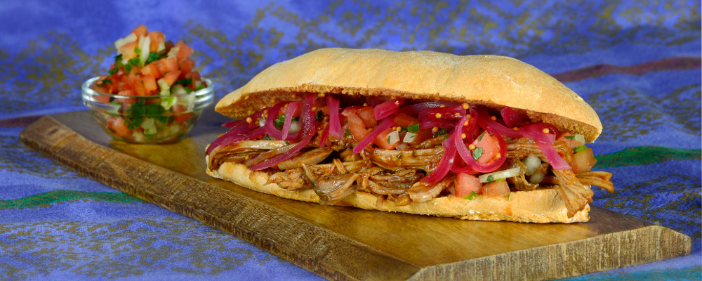 Torta de Adobada - Bar & Kitchen